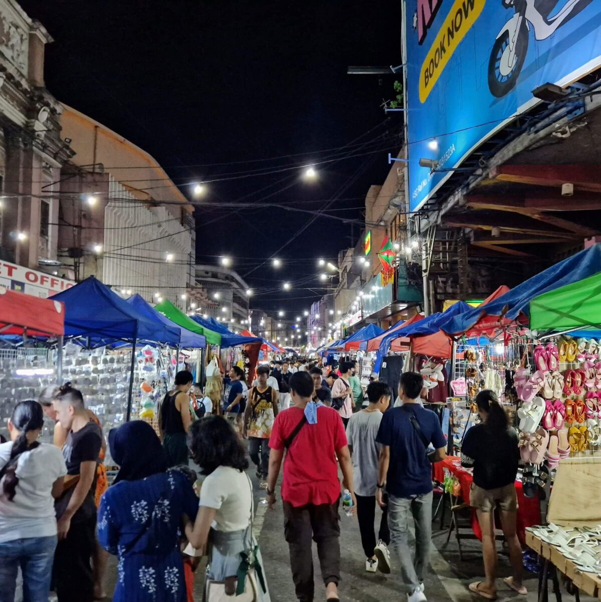 Colon Night Market Cebu City