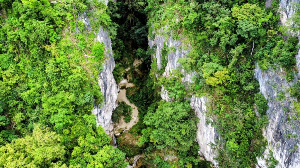 Mainit Springs Malabuyoc